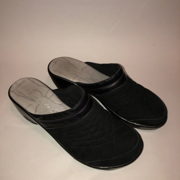 J-41 | Shoes | Ladies J4 Adventure On Leather Wedge Sandalvgc | Poshmark